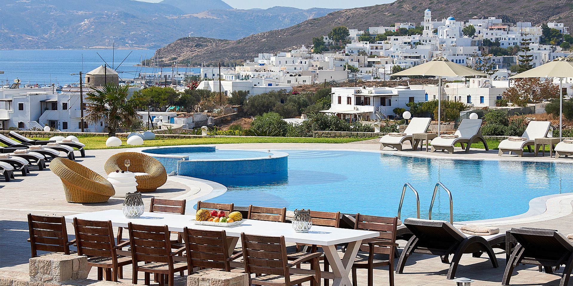 Pool Area & Bar | Santa Maria Village Resort & Spa